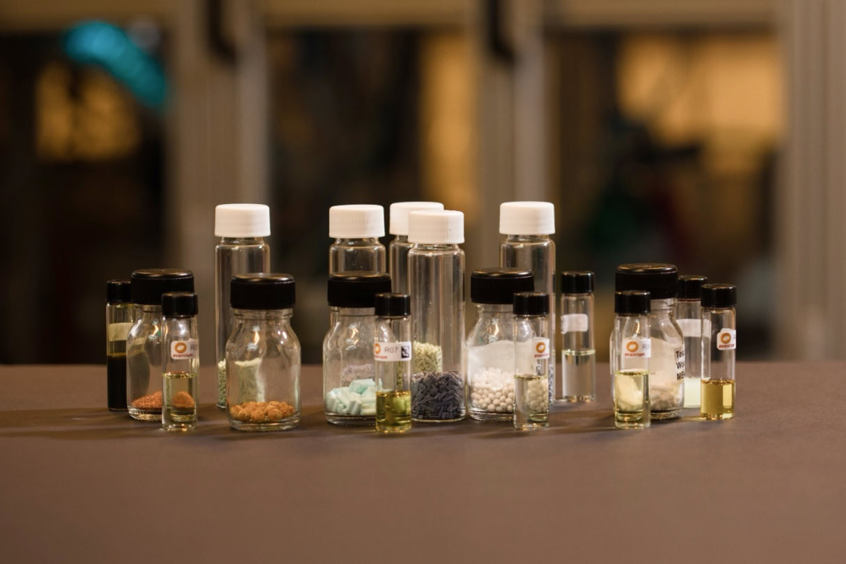 High-throughput catalyst testing in our laboratories tailored for any R ...